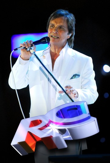 Assistir Especiais Roberto Carlos online no Globoplay